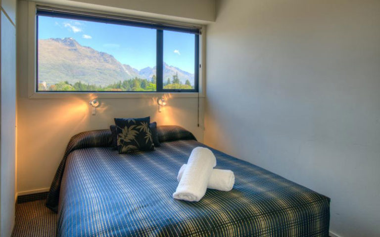 Home - Four Seasons Motel Queenstown NZ