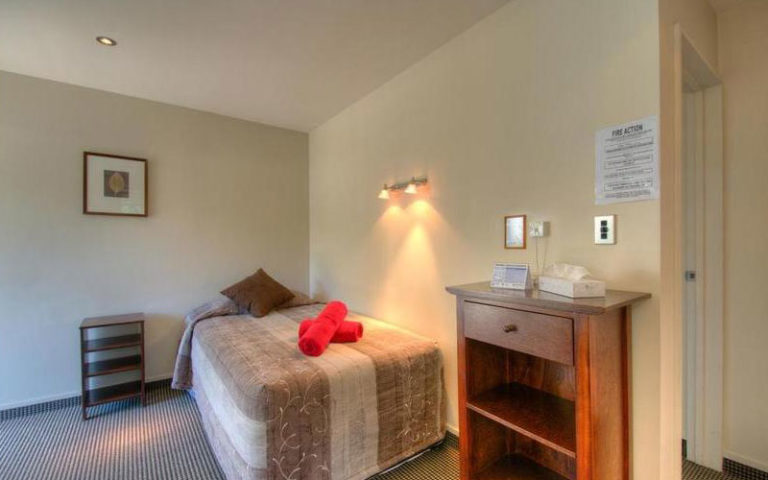 Home - Four Seasons Motel Queenstown NZ